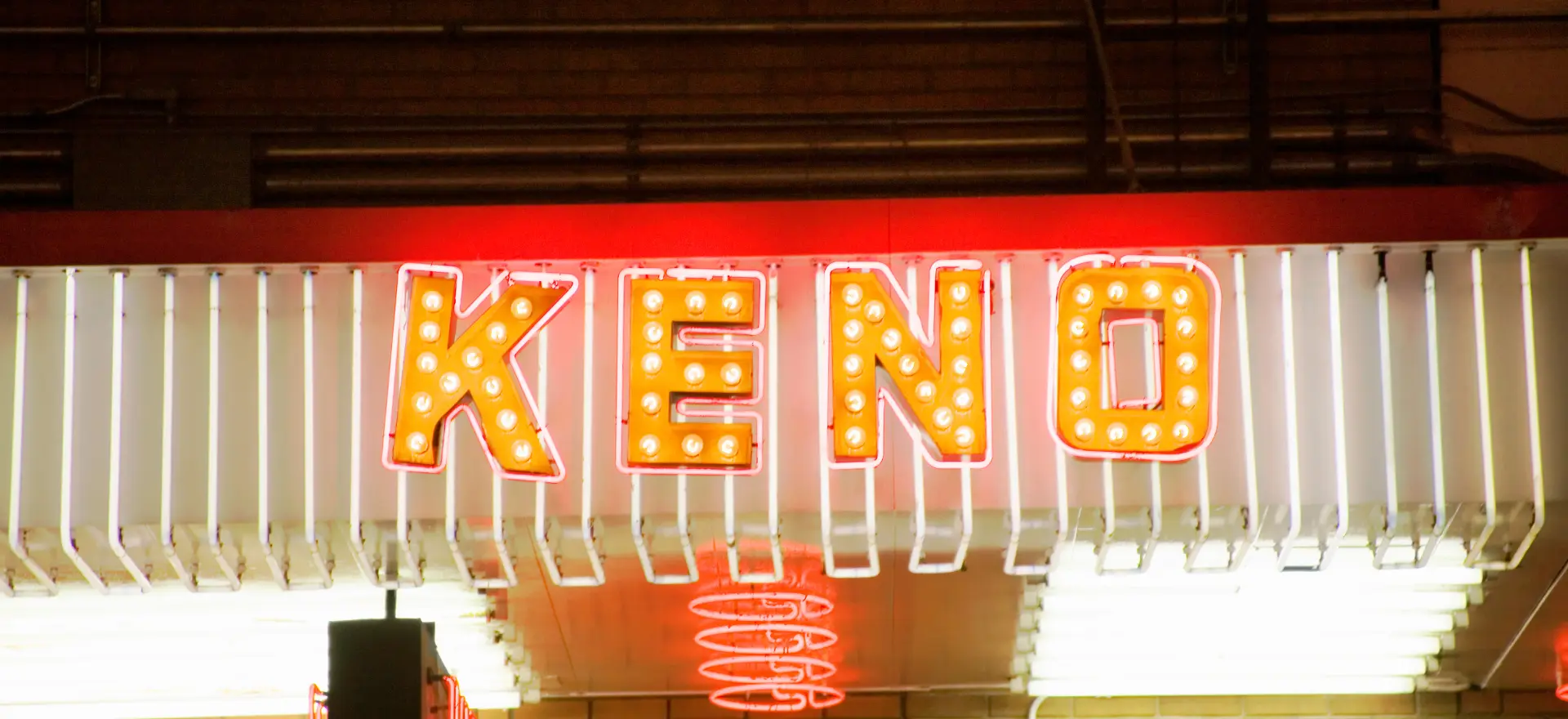 ¿Qué es el Keno y Cómo se Juega? Guía Completa 2025